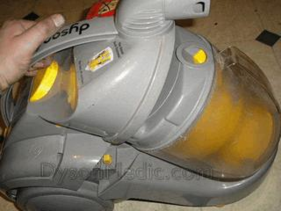 Dyson DC02 Repair. Dyson DC02 Strip Down and Cable Rewind Replacement.